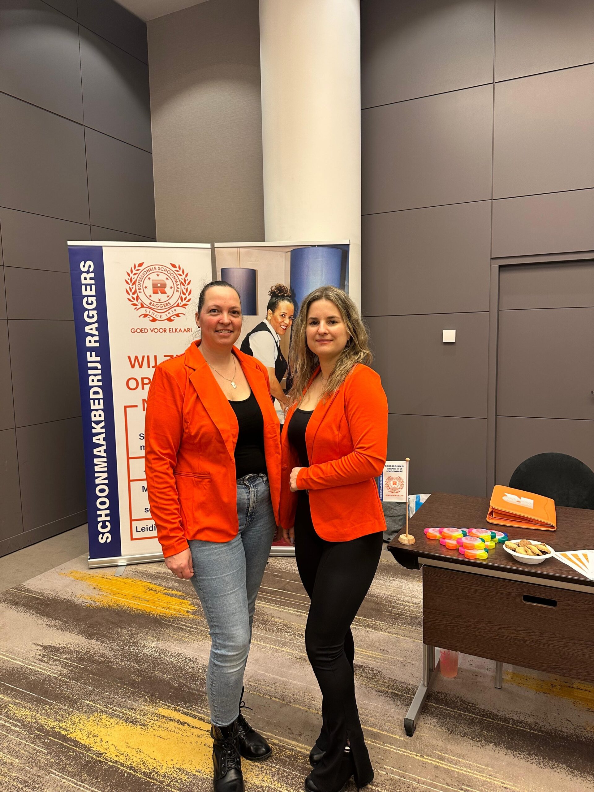 Succesvolle banenmarkt op Schiphol - Raggers